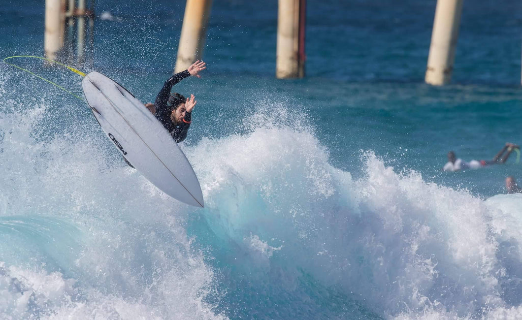 Alessandro Piu + Simpel. – Simpel Wetsuits EU